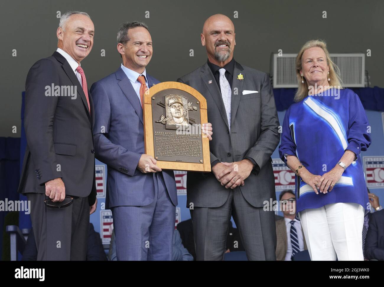 Josh rawitch hi-res stock photography and images - Alamy