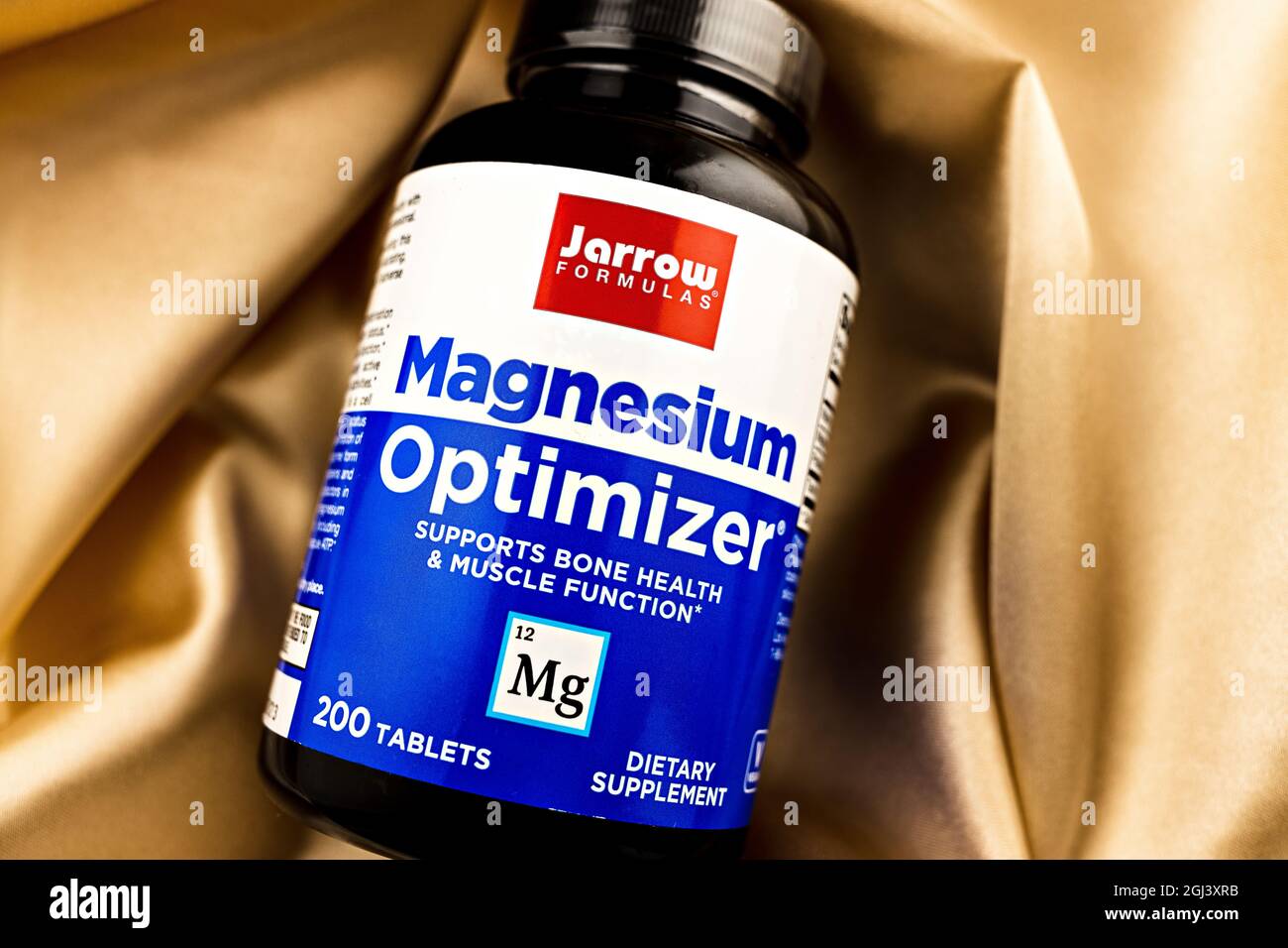 Magnesium intake hi-res stock photography and images - Alamy