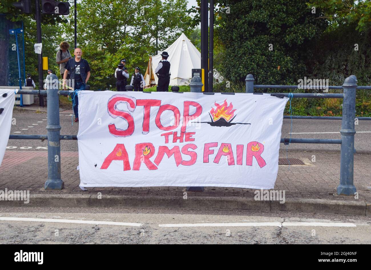 Stop the arms hi-res stock photography and images - Alamy