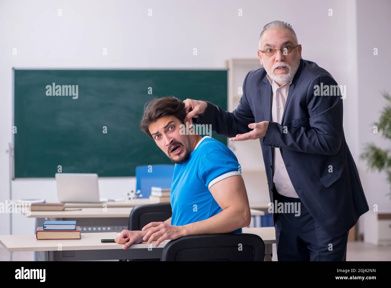 Aggressive behavior classroom hi-res stock photography and images - Alamy