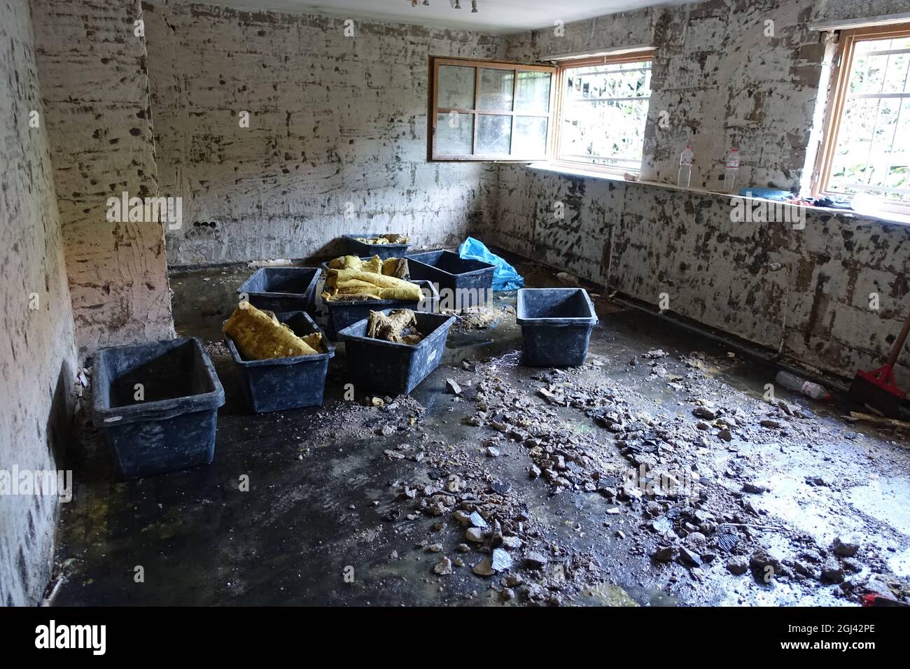 Basement flood hi-res stock photography and images - Alamy