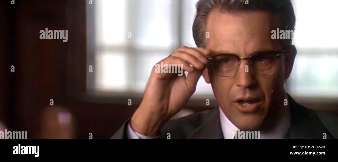 CLASSIC FILMS. USA 1991. Scenes from the 1991 Oliver Stone film 'JFK' '(©Warner Bros) starring ...