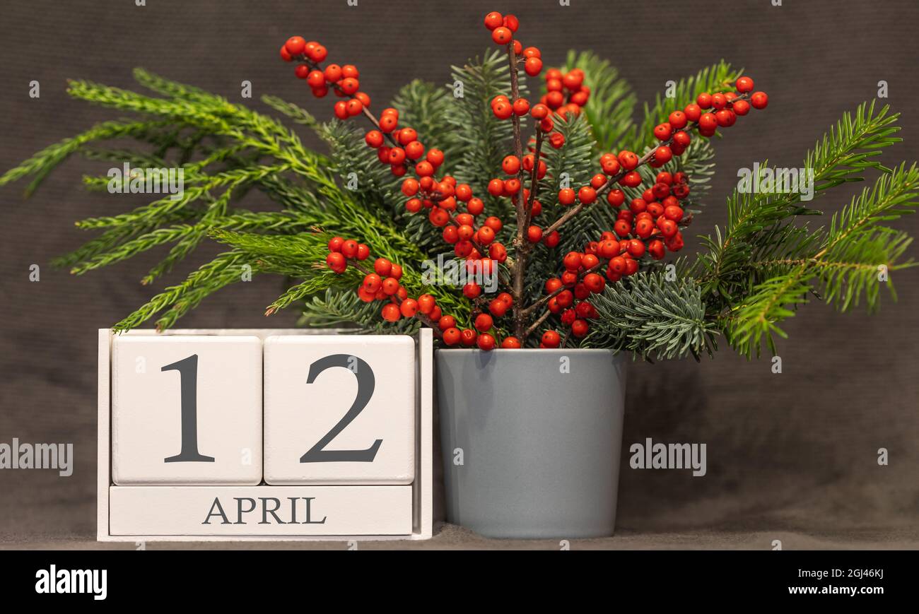 Memory and important date April 12, desk calendar - spring season Stock ...