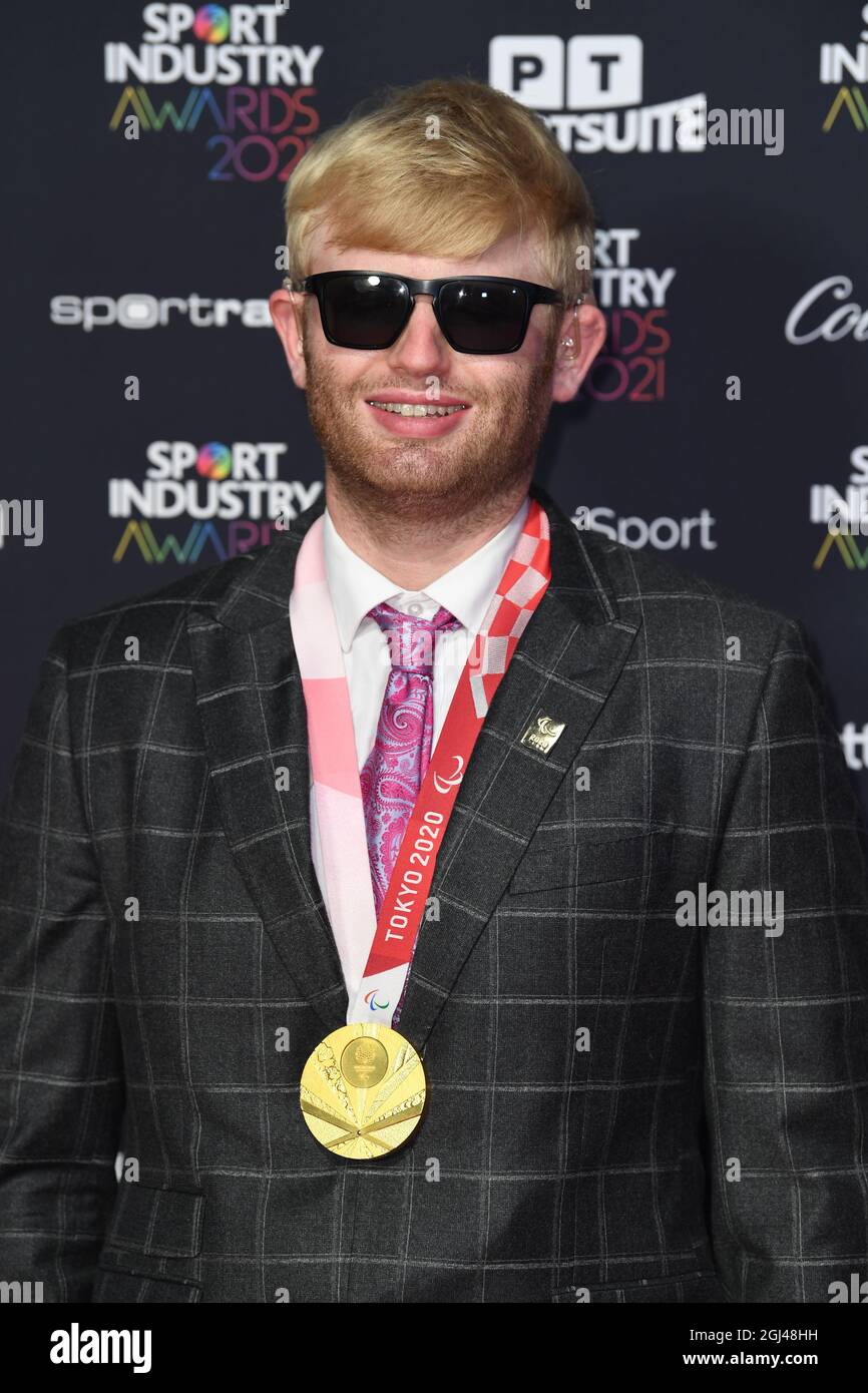 Chris skelley hi-res stock photography and images - Alamy