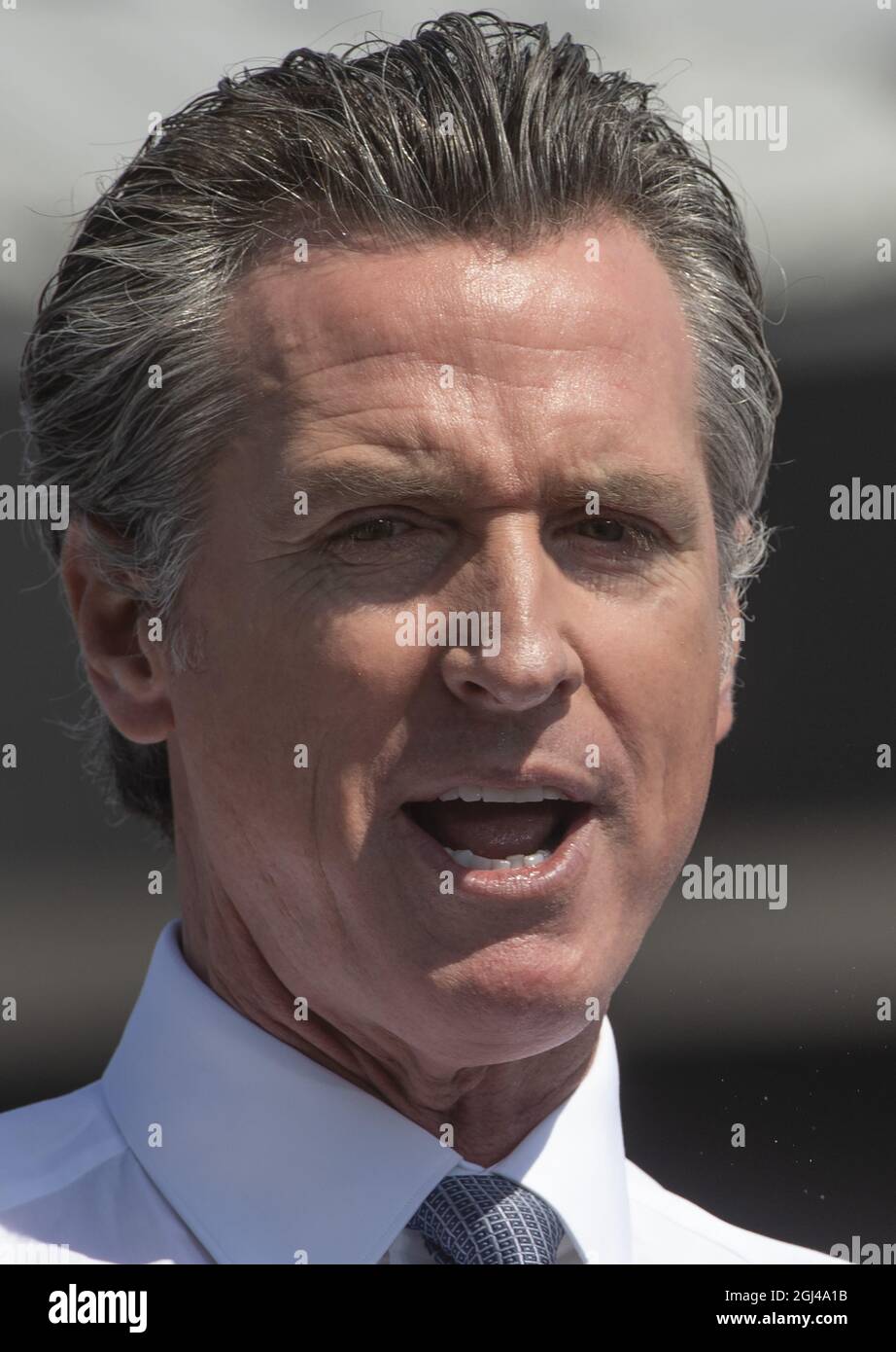 Recall governor hi-res stock photography and images - Alamy