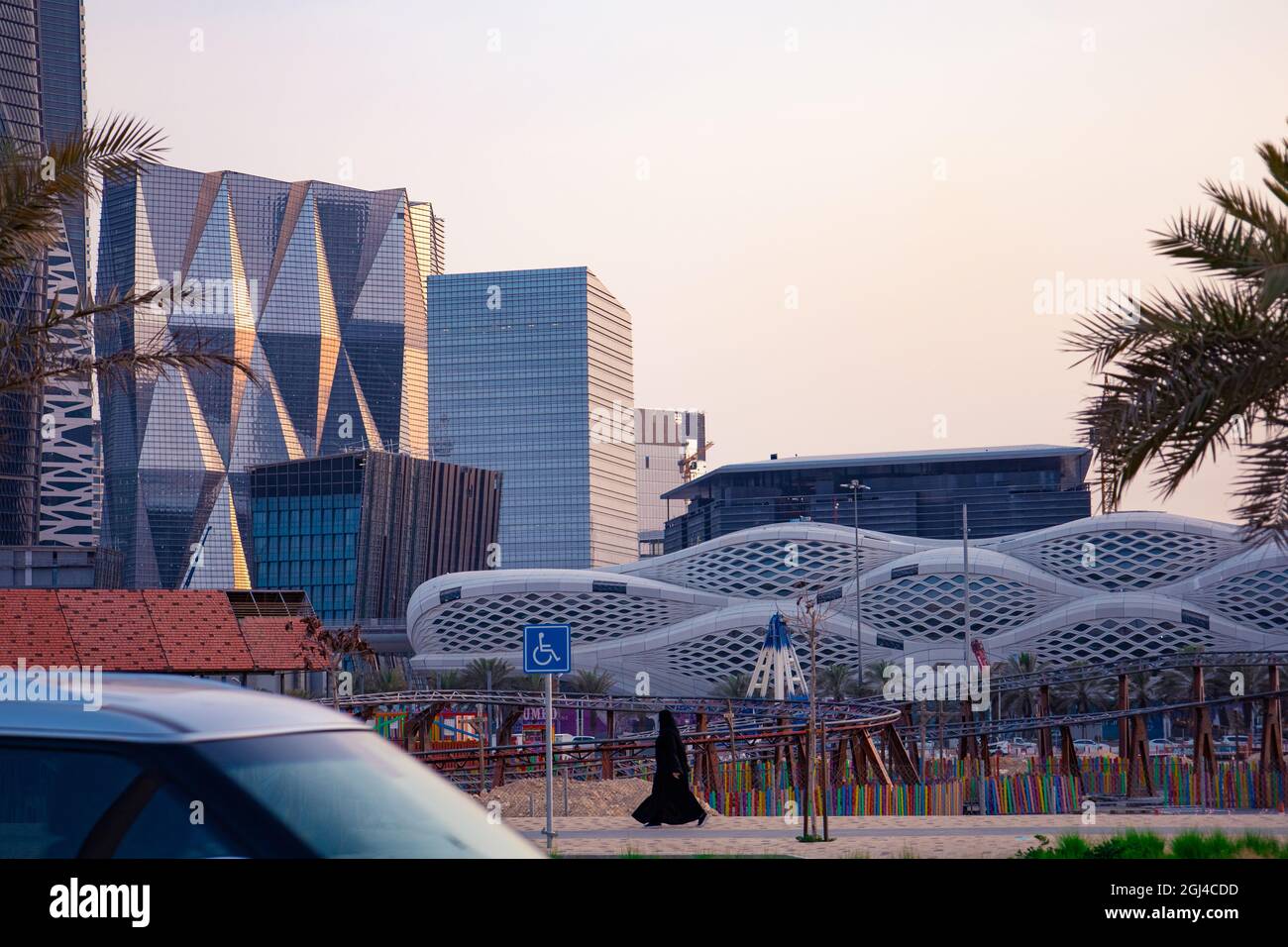 Skyscraper tourism hi-res stock photography and images - Alamy