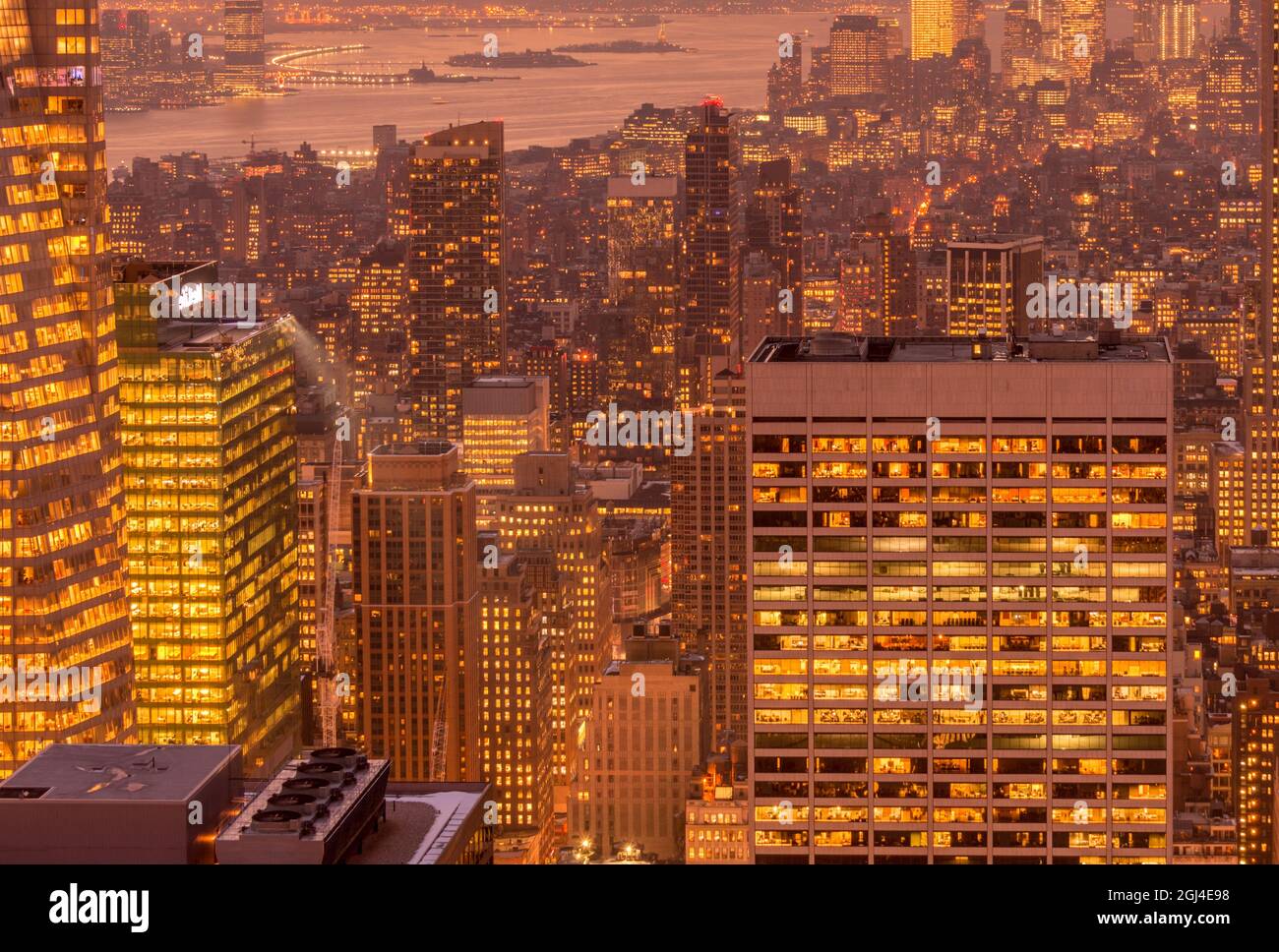 The view of new york manhattan during sunset hours Stock Photo - Alamy