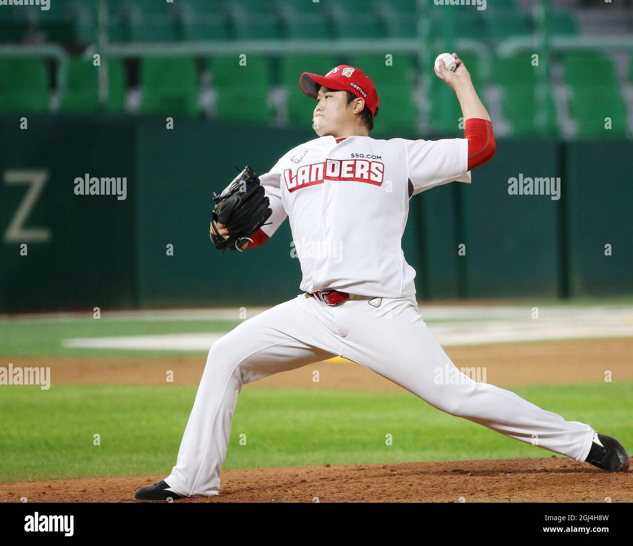 09th Sep, 2021. SSG Landers' Kim Tae-hoon Kim Tae-hoon of the SSG ...