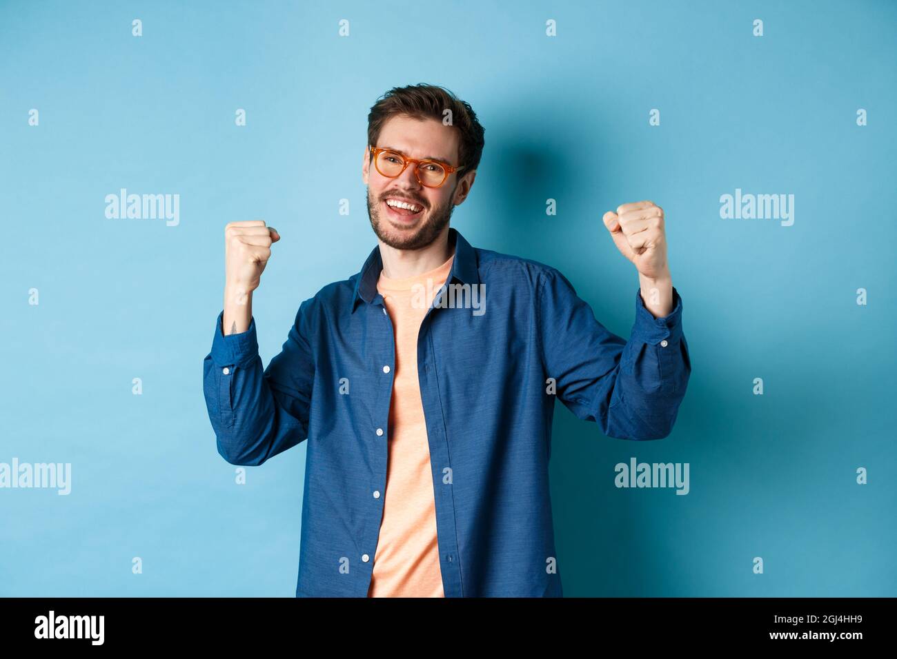 Casual young man saying yes hi-res stock photography and images - Alamy