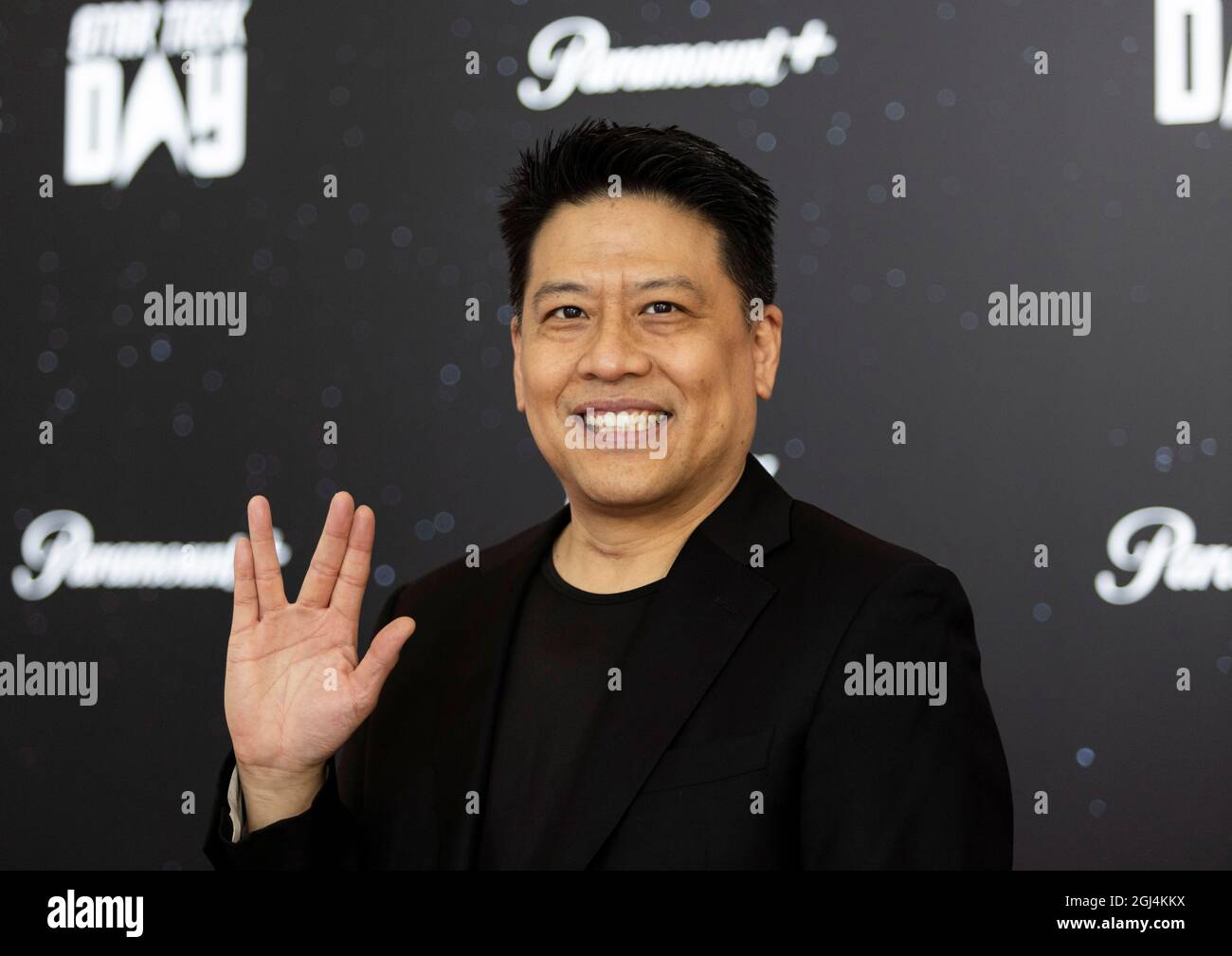 Garrett wang star trek hi-res stock photography and images - Alamy