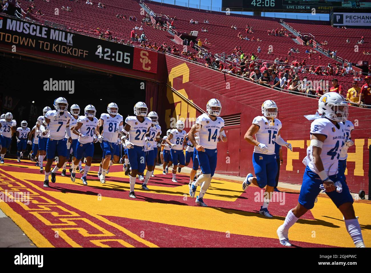 San Jose State Spartans enter the field before an NCAA football game ...