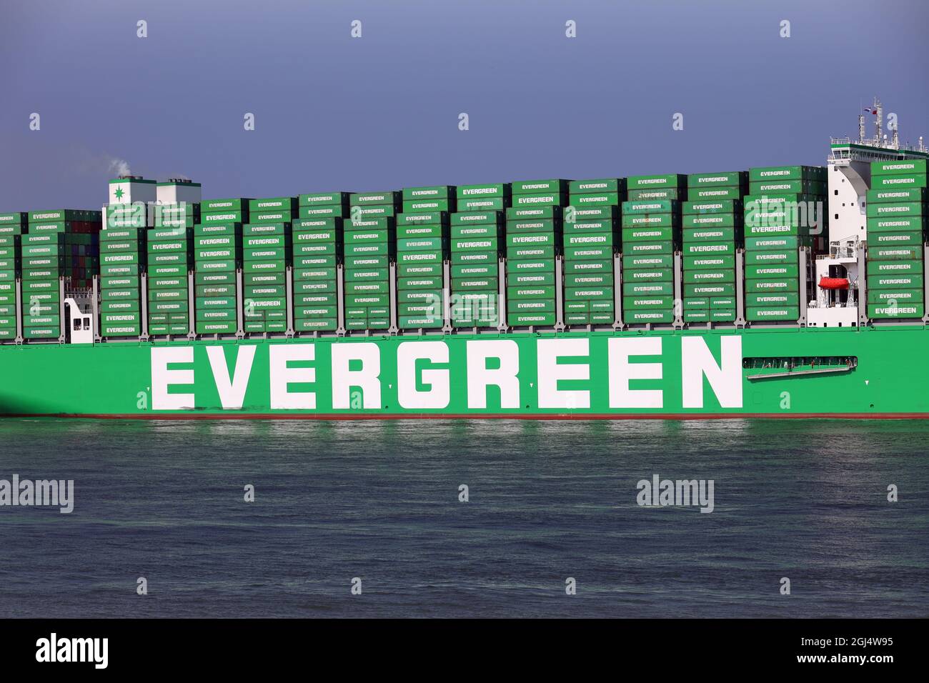 The container ship Ever Ace will reach the port of Rotterdam for the ...