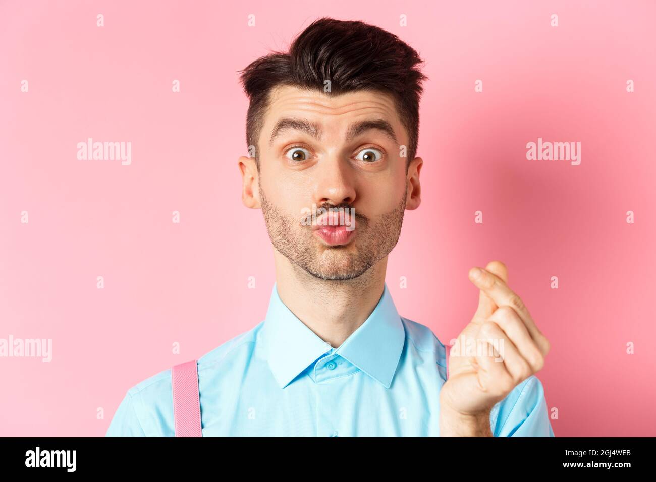 Guy waiting girlfriend gift hi-res stock photography and images - Alamy