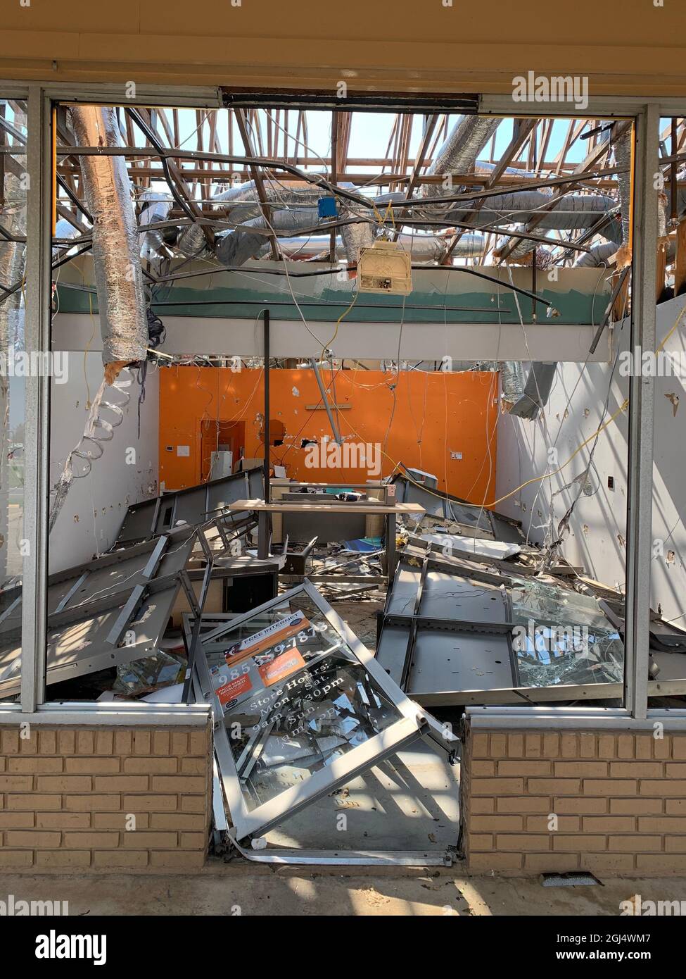 LaPlace, LA - FEMA Corps provided assistance at the FEMA DSA Mobile ...