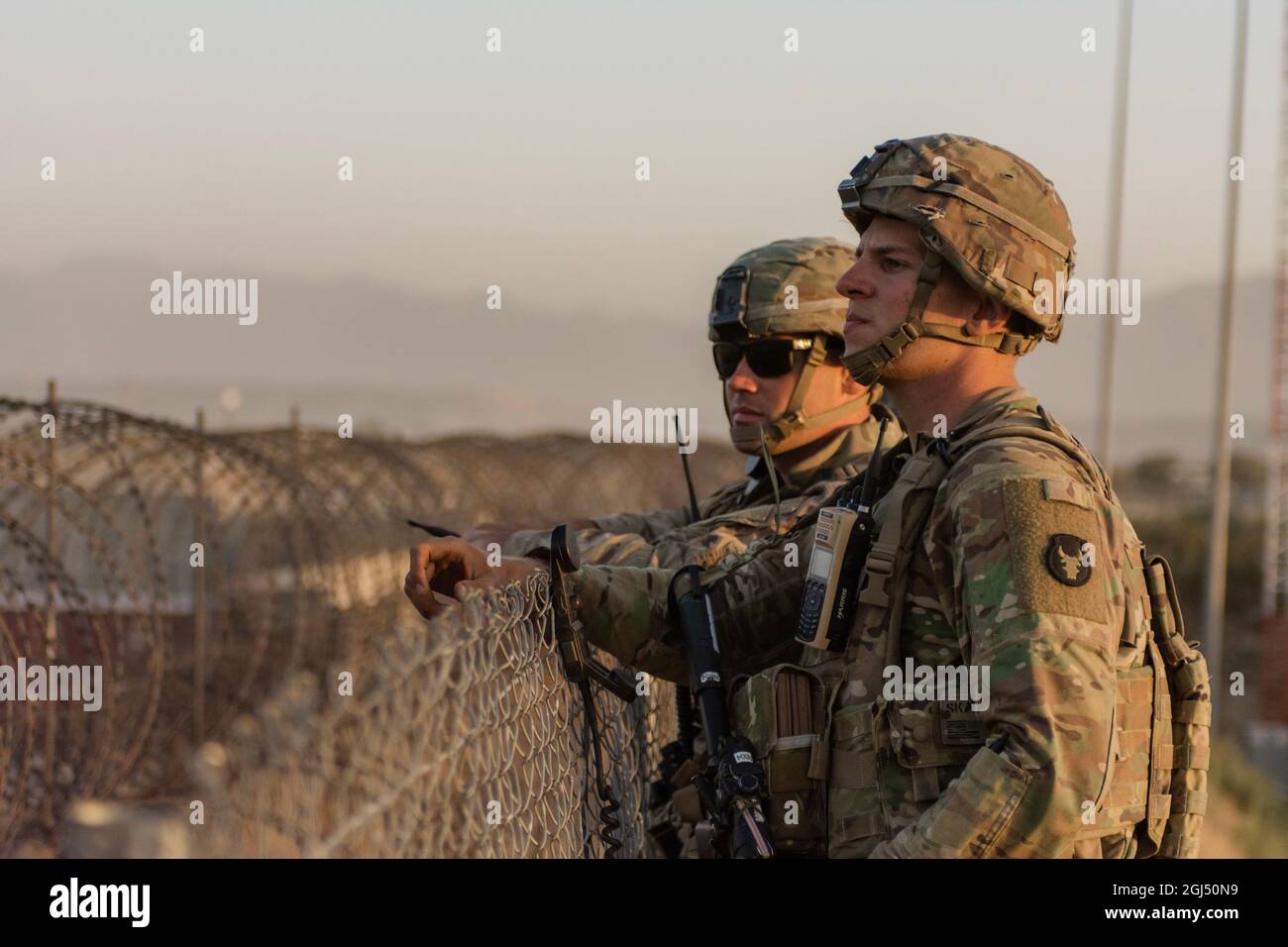 National Guard Soldiers assigned to the Minnesota-based 34th Infantry ...