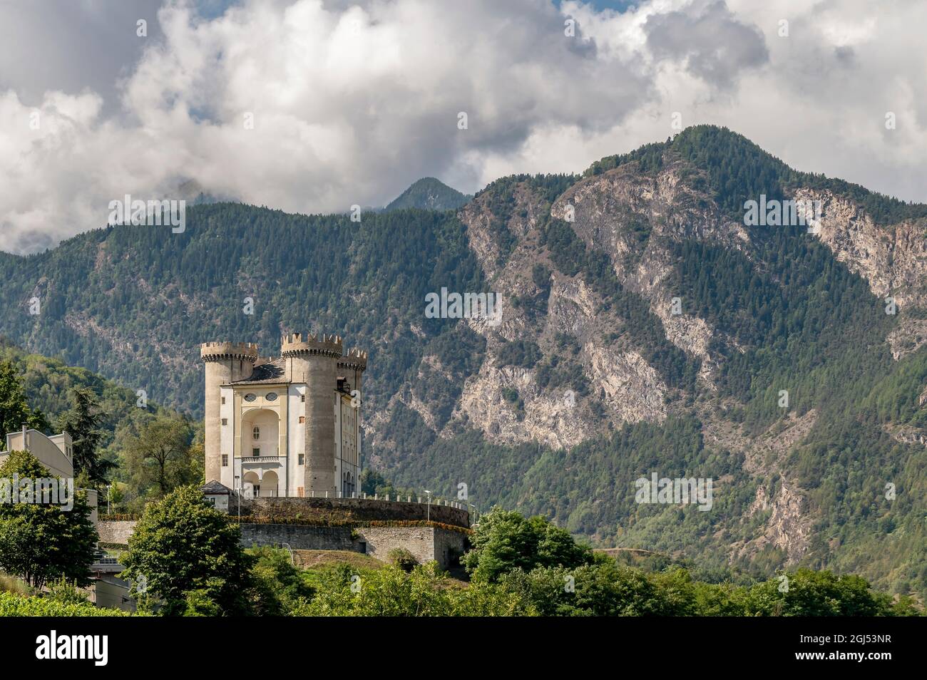 Aymavilles hi-res stock photography and images - Alamy