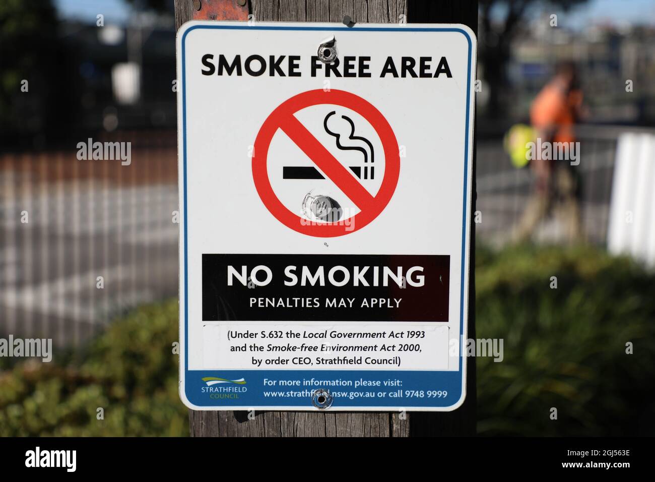 Smoke Free Area sign in Homebush West Stock Photo - Alamy