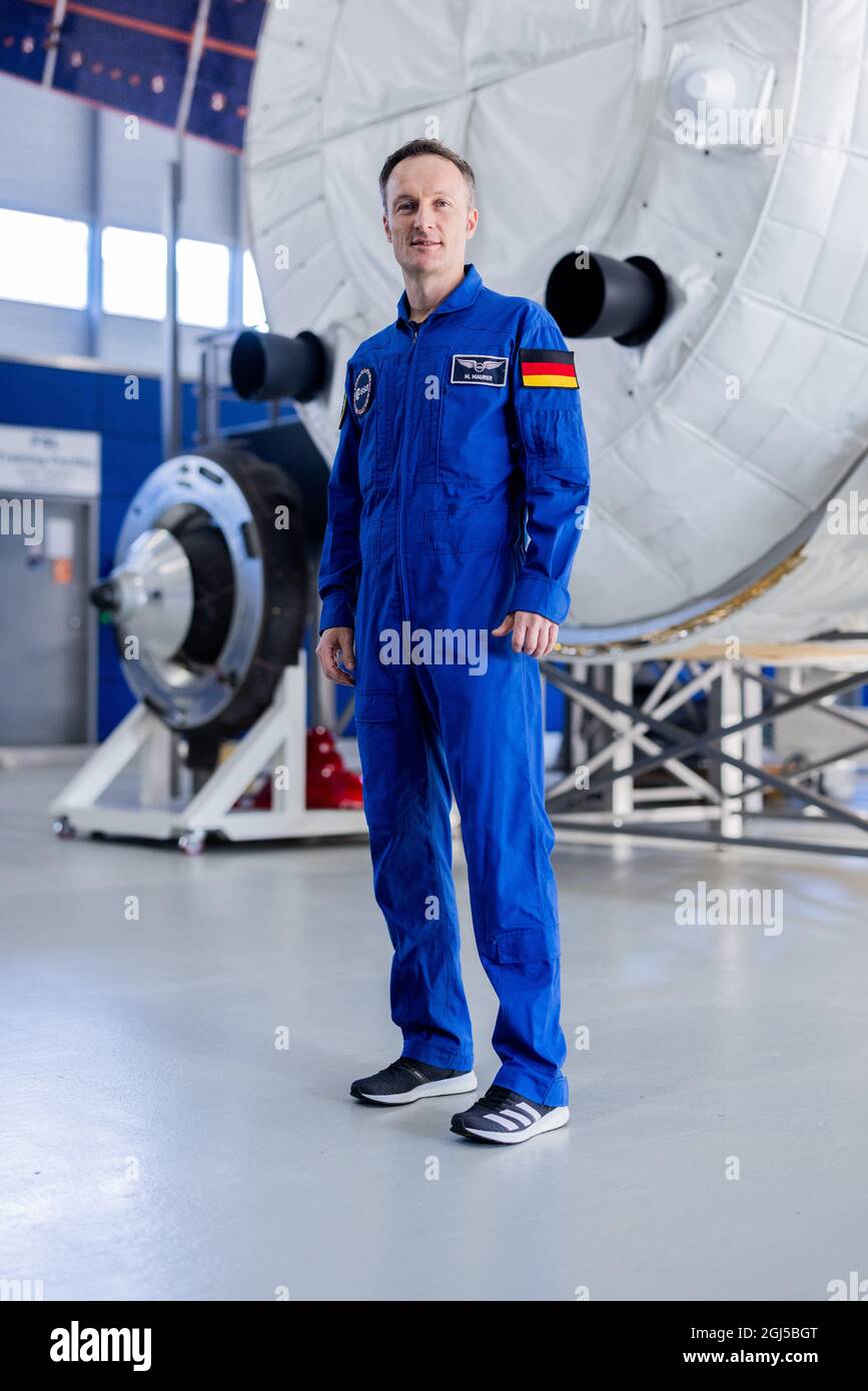Iss programme hi-res stock photography and images - Alamy
