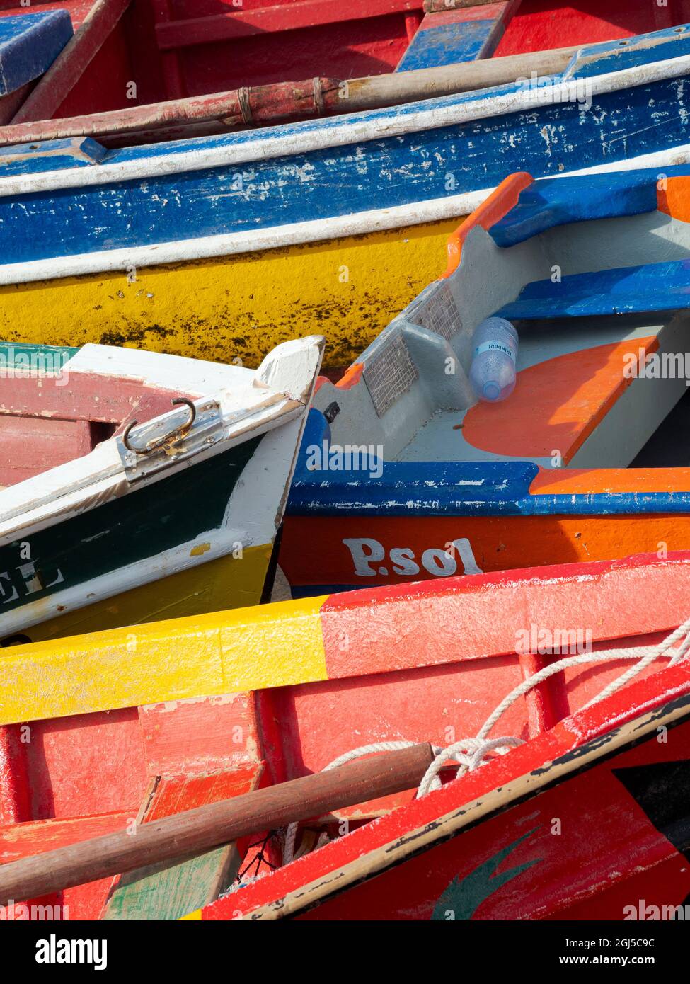 Harbor with traditional colorful fishing boats. Town Ponta do Sol ...