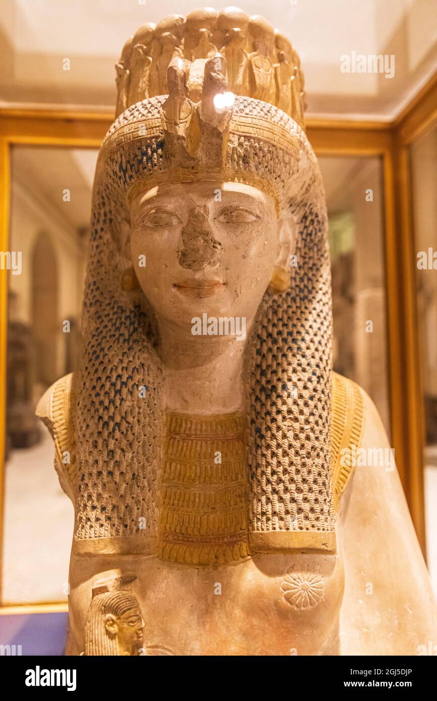 Africa, Egypt, Cairo. October 4, 2018. Statue of Meritamen, daughter ...