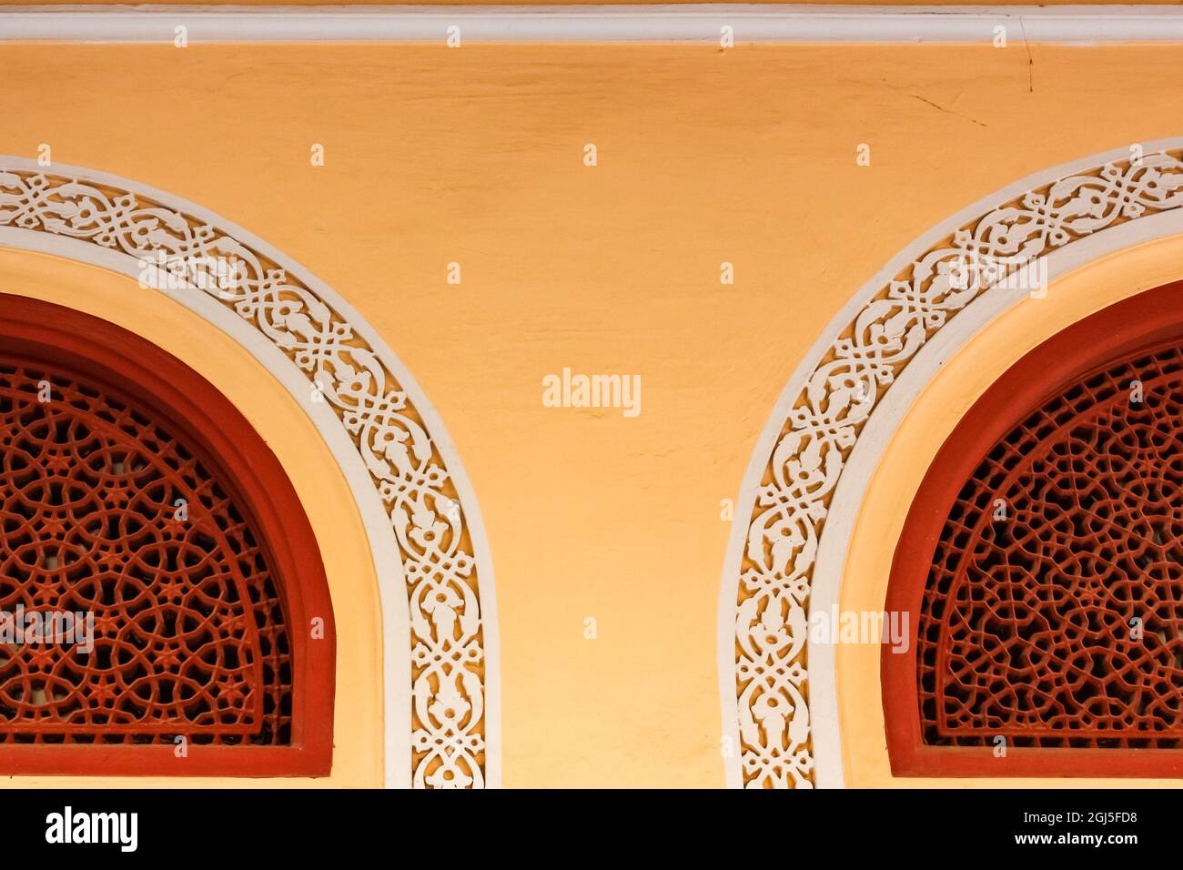 Lunette windows hi-res stock photography and images - Alamy