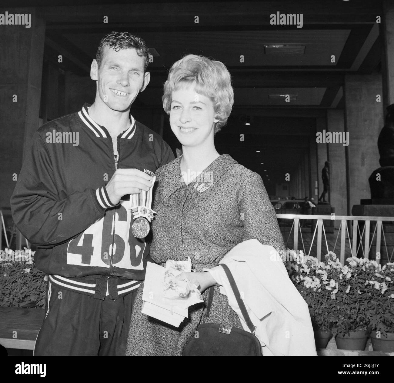 1964 olympics and peter snell hi-res stock photography and images - Alamy