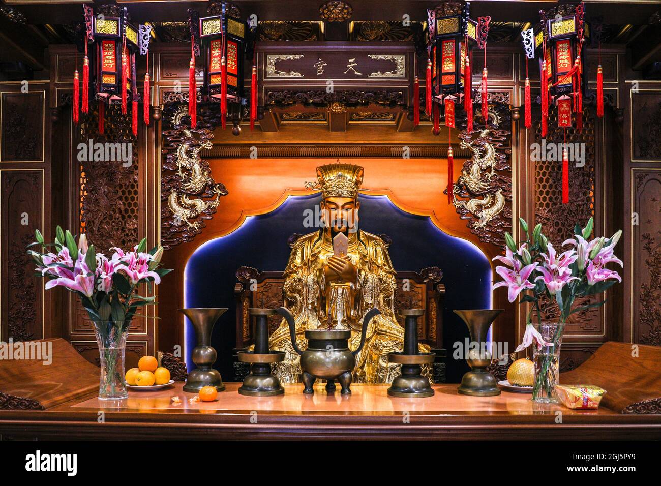 Asia, China, Shanghai, Shanghai City God Temple Stock Photo - Alamy
