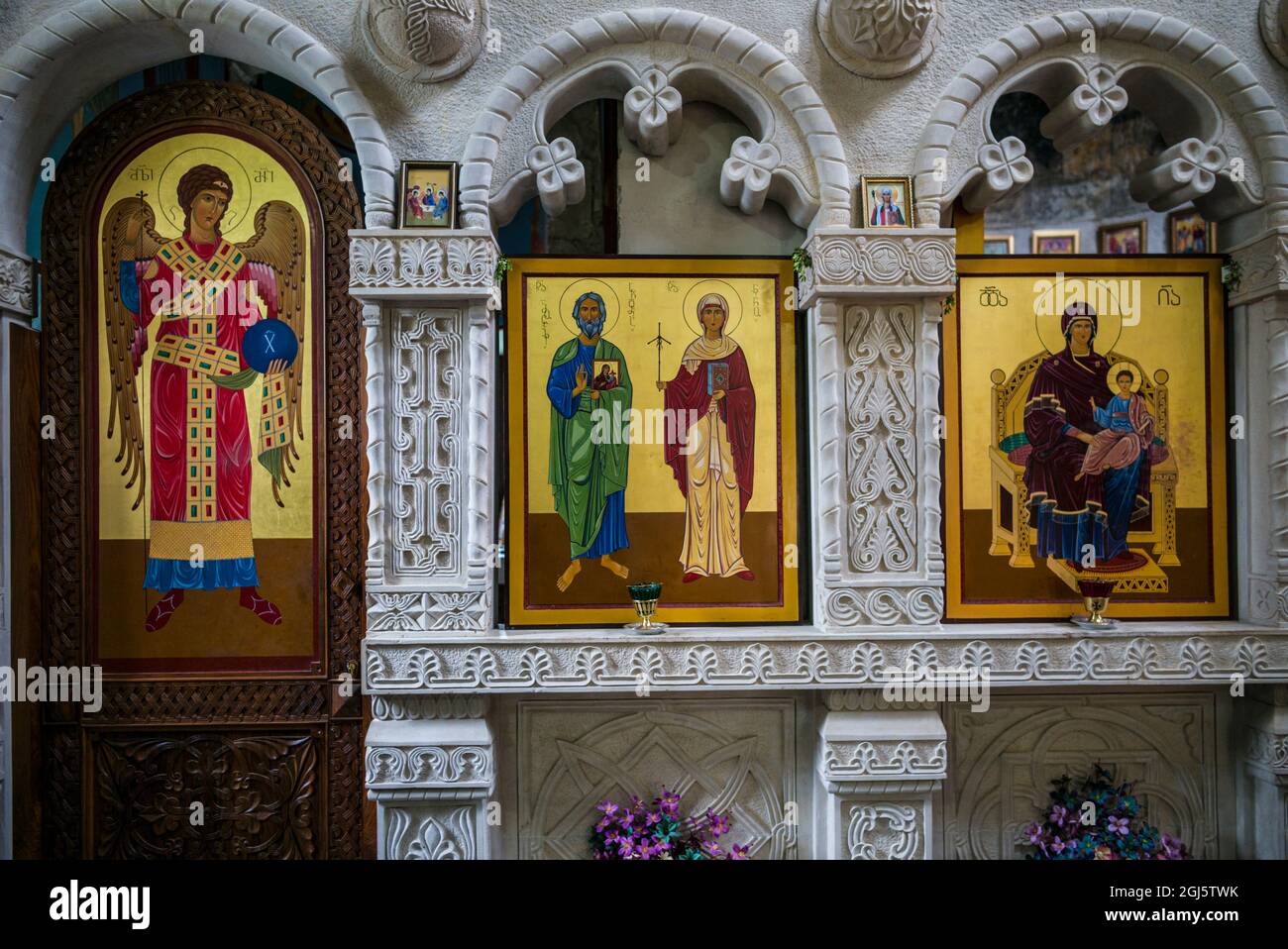 Georgia, Kutaisi. Motsameta Monastery interior Stock Photo - Alamy