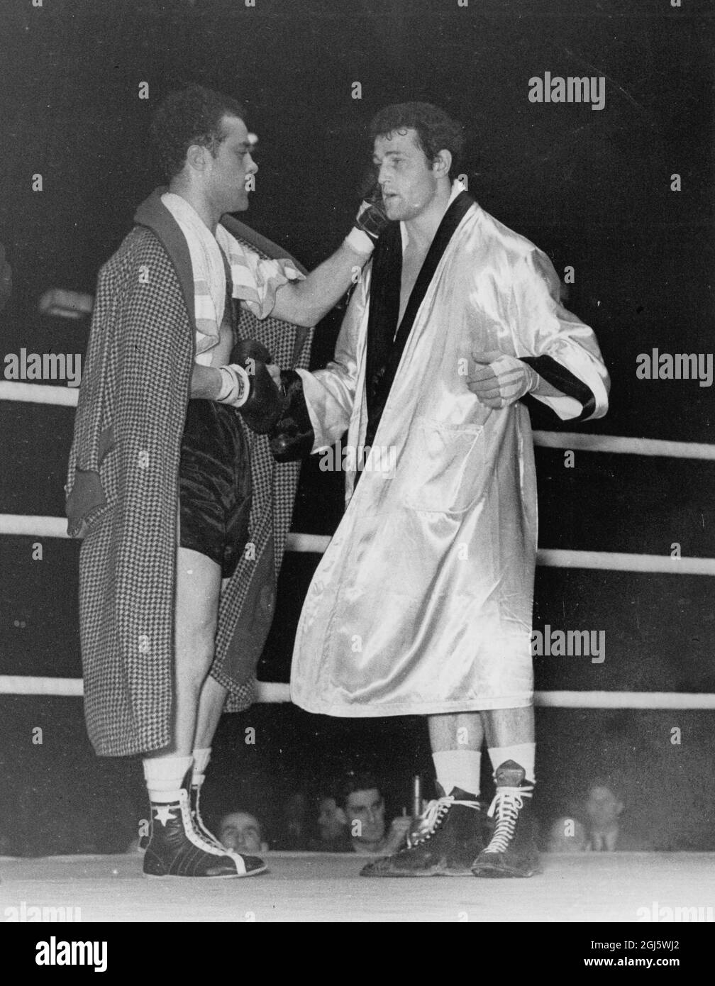 Won the fight hi-res stock photography and images - Alamy