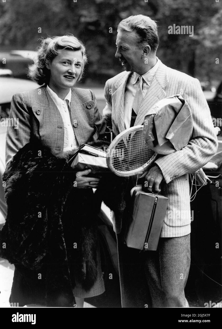 American tennis players Donald Budge and Pauline Betz arriving in ...