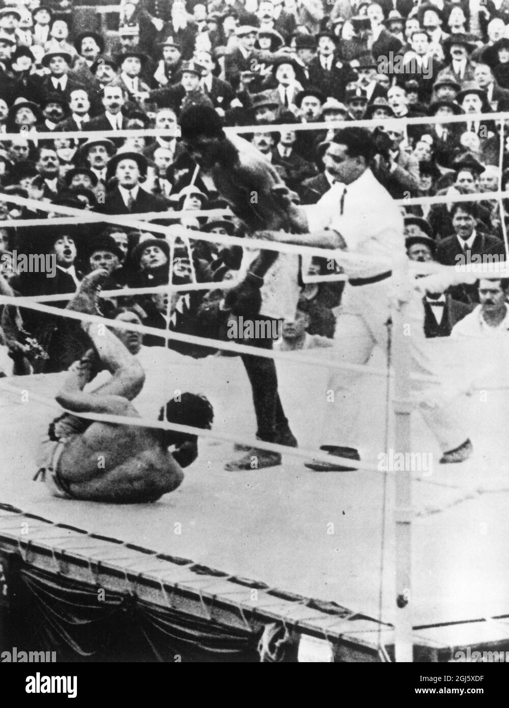 Carpentier Hits The Deck New York , USA : Hitting the canvas here is ...