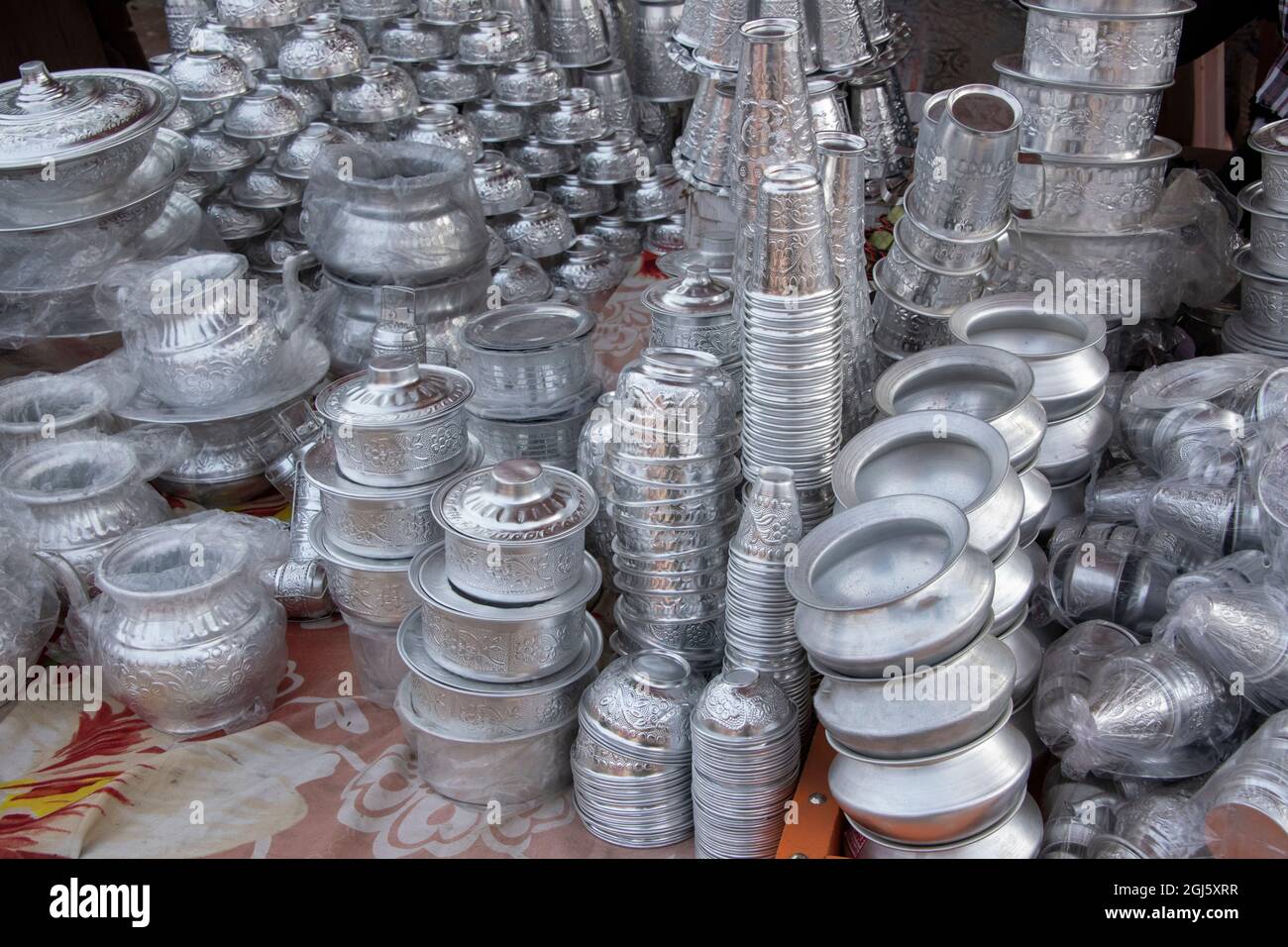 Houseware goods hi-res stock photography and images - Alamy