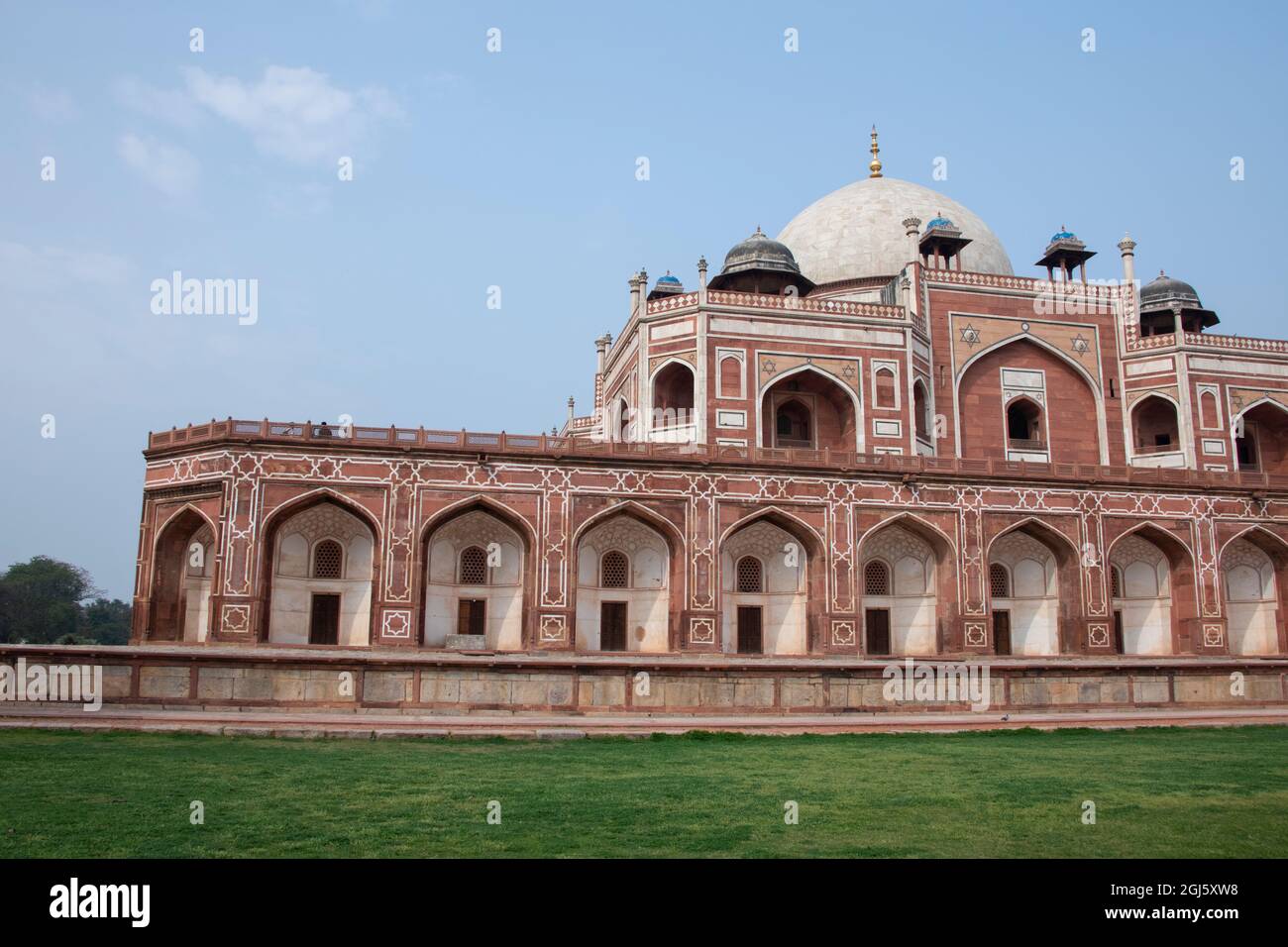 India, Delhi. Humayun's Tomb, aka Maqbara-i Humayun, tomb of Mughal ...