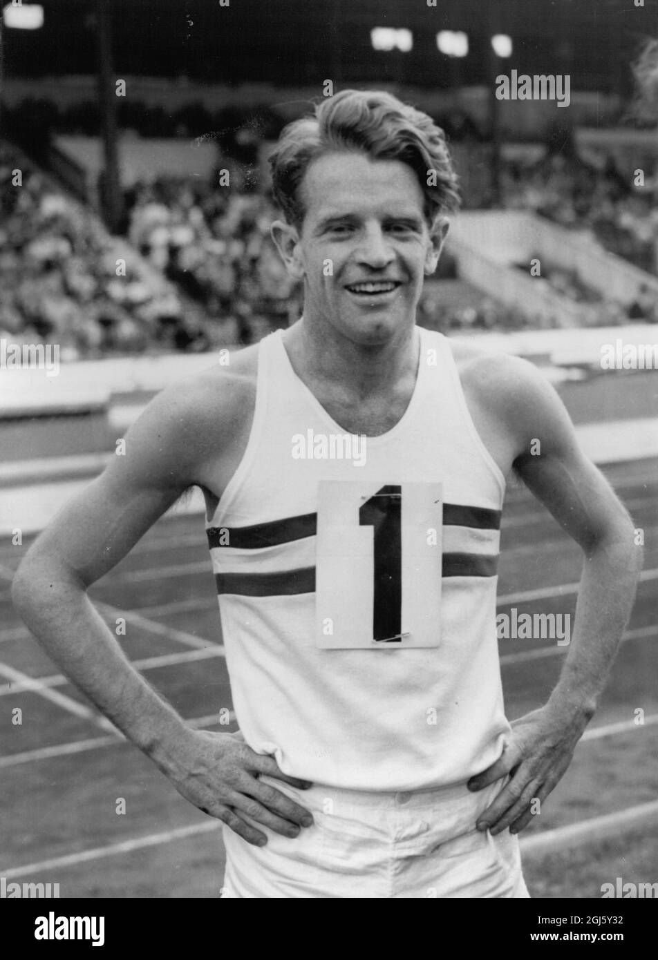 1950s melbourne australia hi-res stock photography and images - Alamy