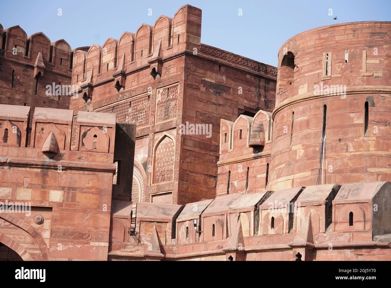 Red fort building architecture hi-res stock photography and images - Alamy