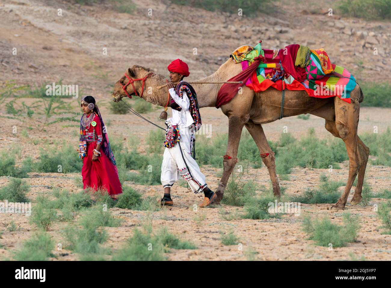 India, Gujarat, Bhuj, Great Rann of Kutch, Tribe. A man and a young ...