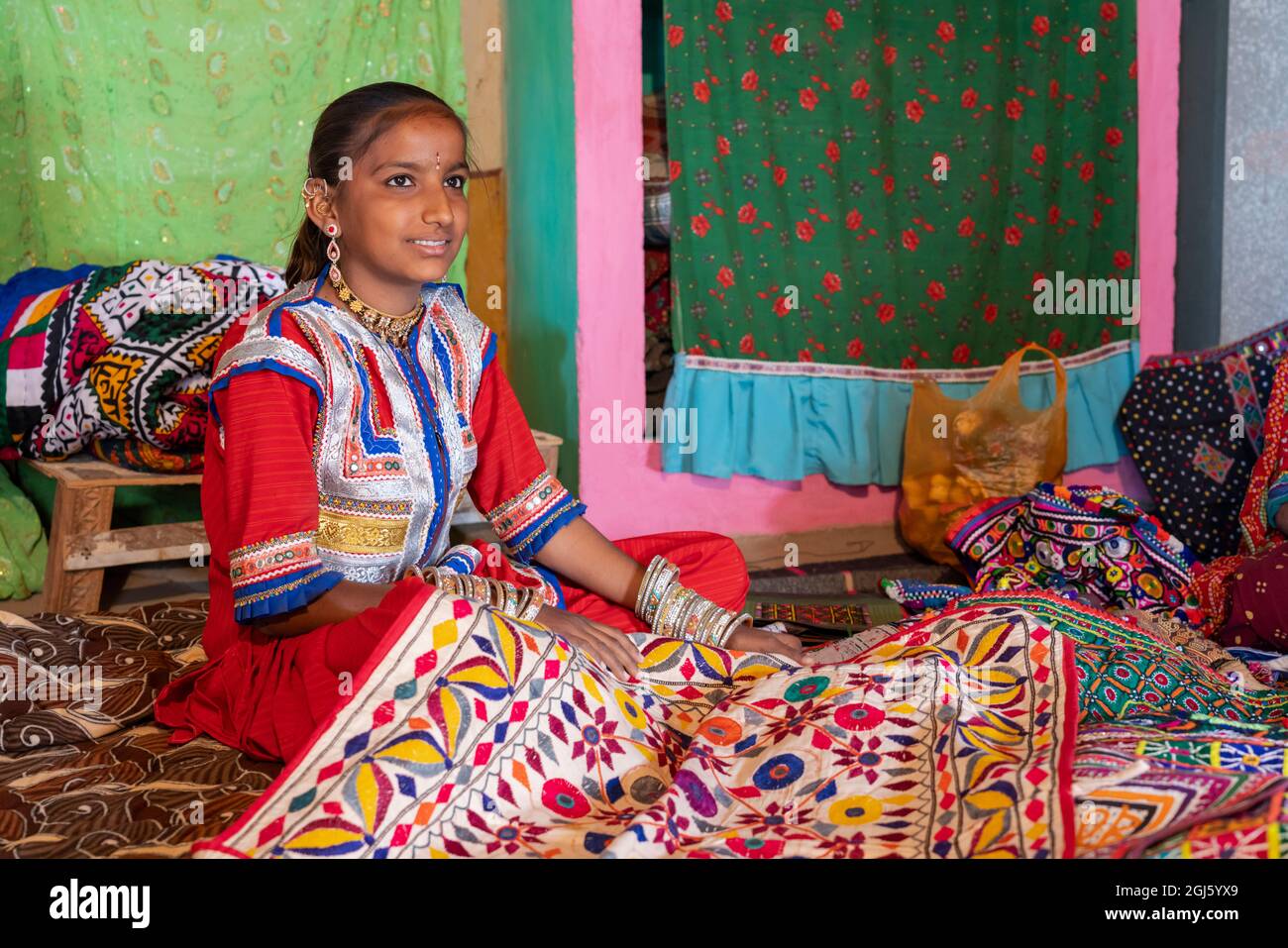 India, Gujarat, Bhuj, Great Rann of Kutch, Meghwal Tribe. A young girl ...