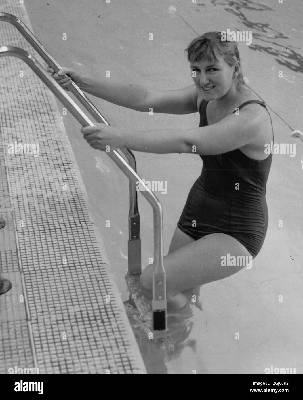 Leaving swimming pool Black and White Stock Photos & Images - Alamy