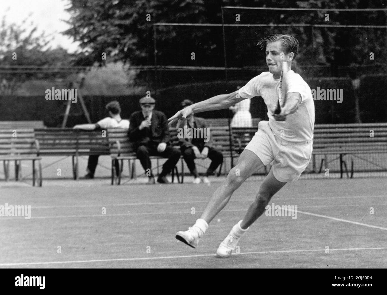 Von cramm tennis hi-res stock photography and images - Alamy
