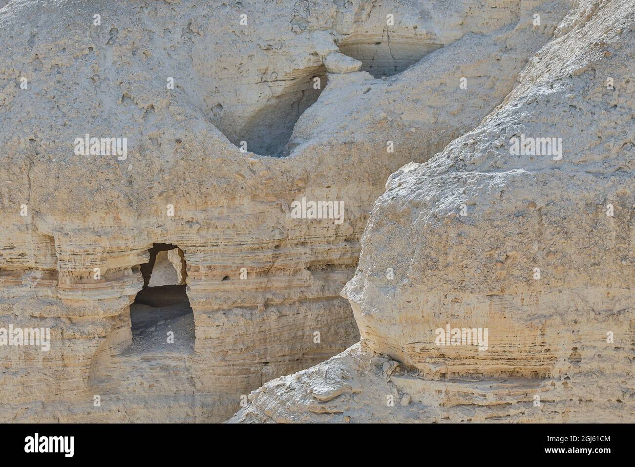 Dead sea scroll hi-res stock photography and images - Alamy