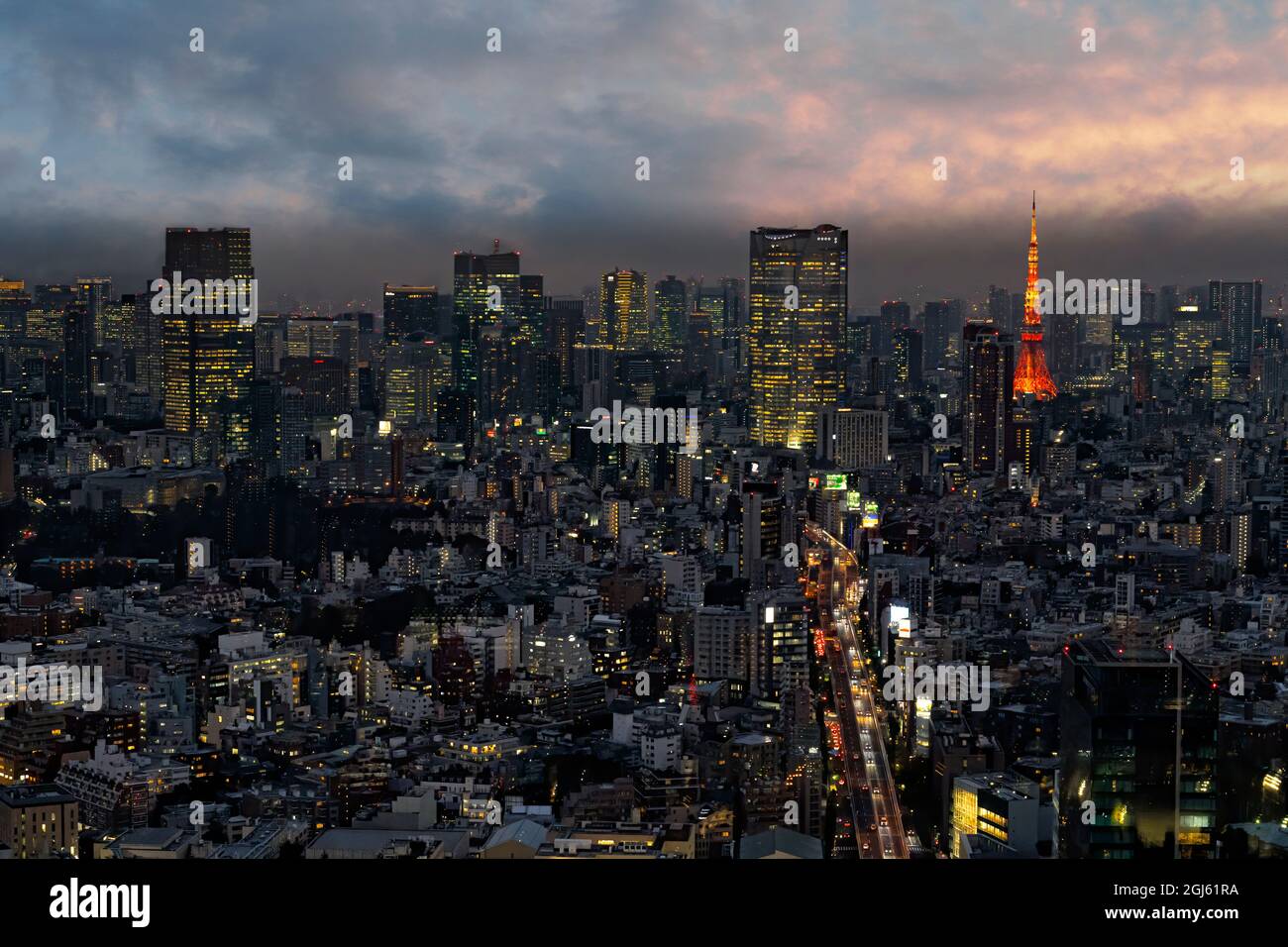 View of the orange Tokyo Tower from Shibuya Scramble Square observatory ...