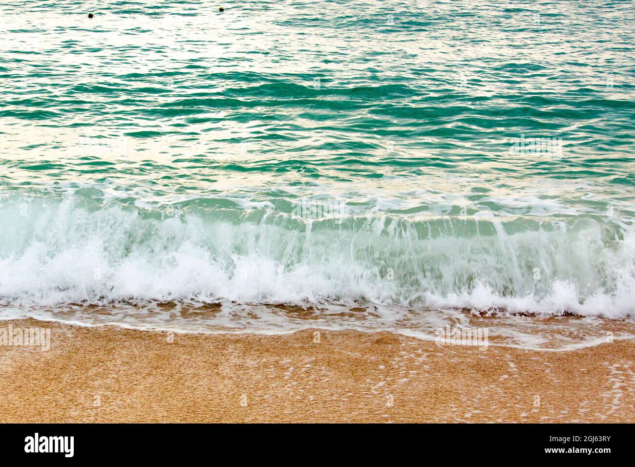 Thailand, Ko Samui. Light surf hitting the beach Stock Photo - Alamy