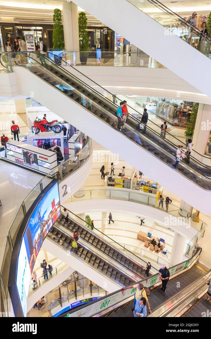 Thailand, Bangkok. Siam Square, Siam Paragon shopping mall interior ...