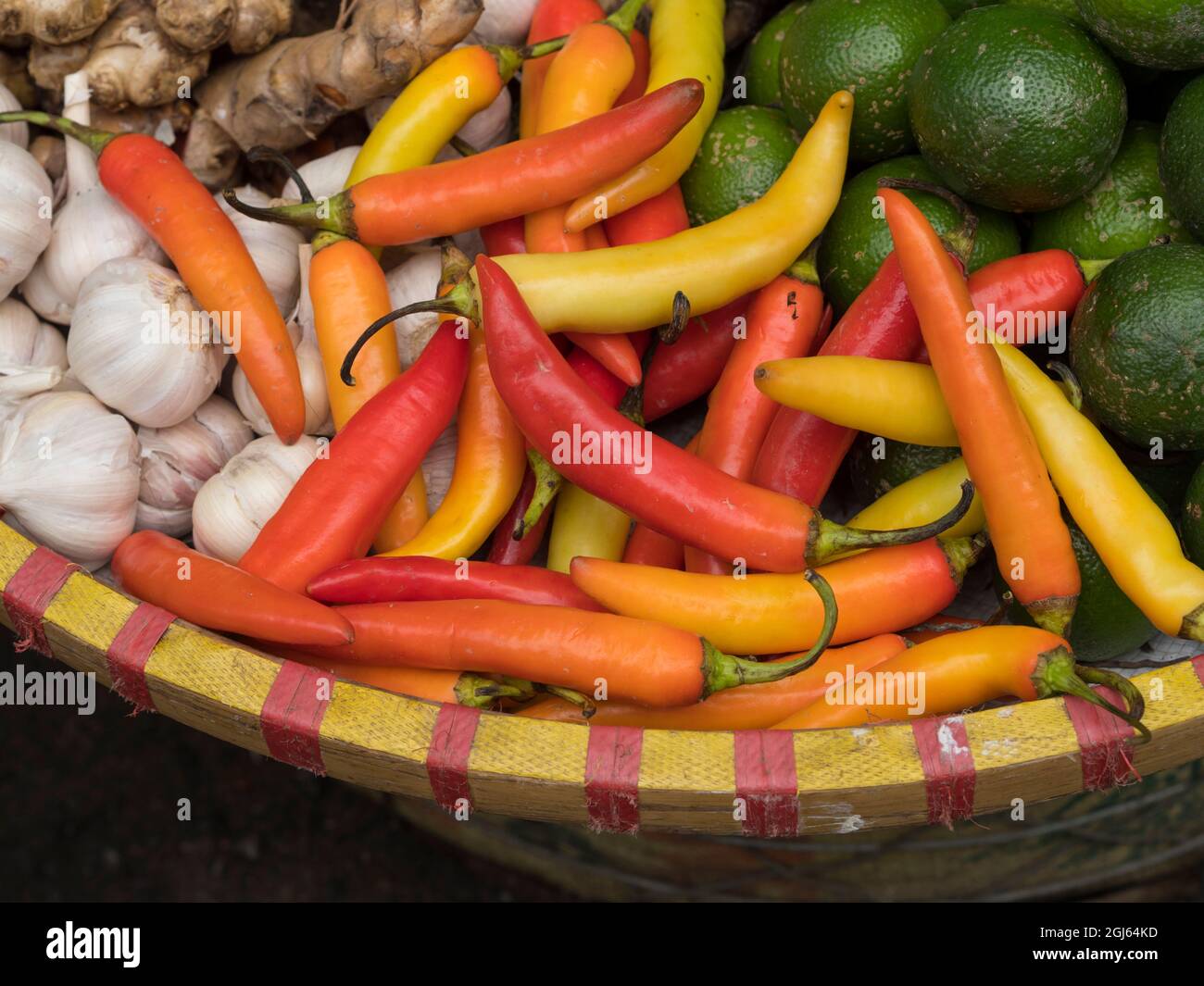 Hanoi old quarter peppers hi-res stock photography and images - Alamy
