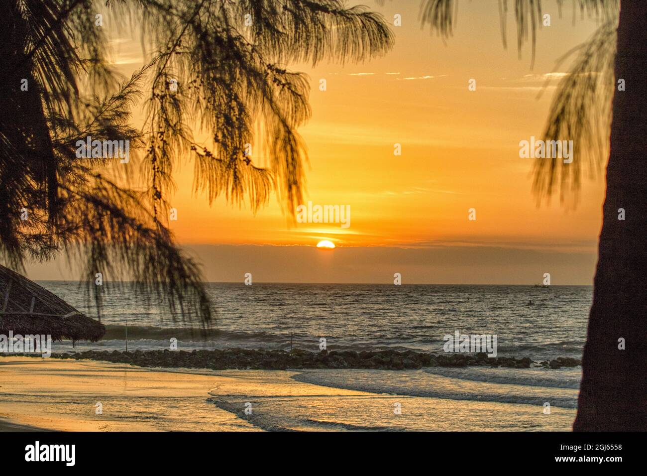 Sunrise. Mui Ne Beach Resort. Central Vietnam Stock Photo - Alamy