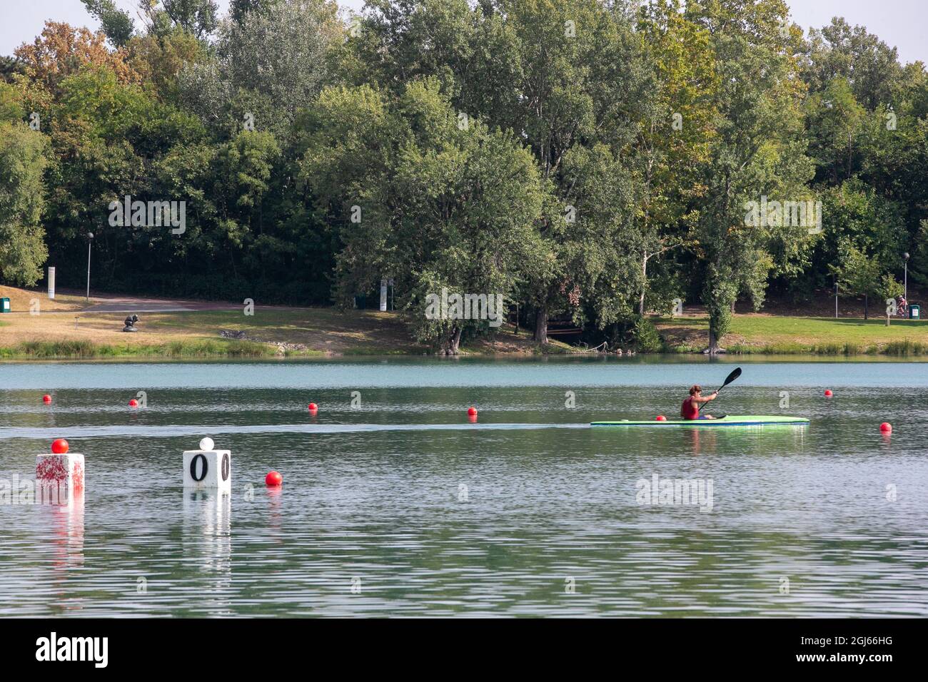 Idroscalo park hi-res stock photography and images - Alamy