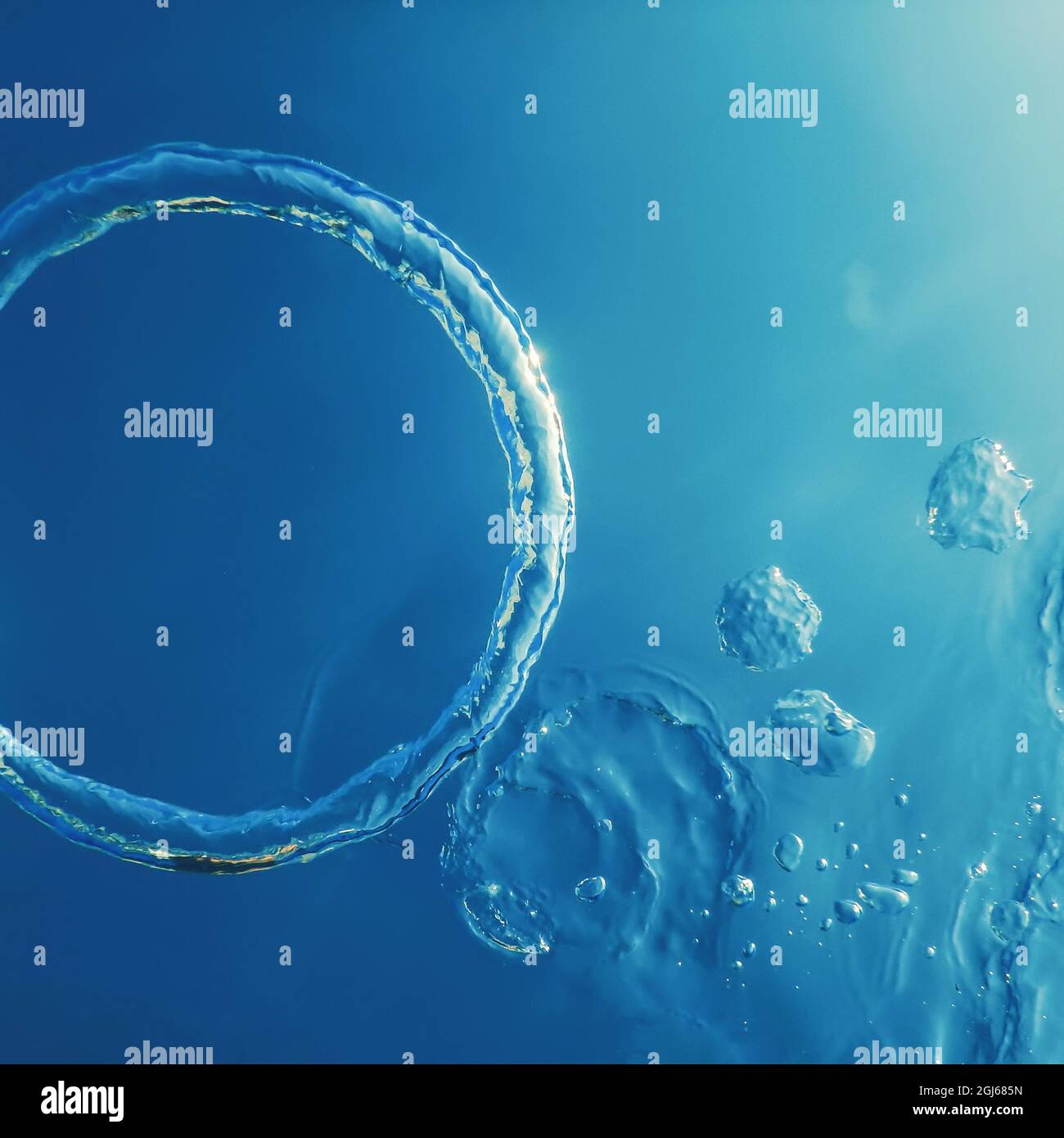 Bubble Ring Underwater, Ring Bubble Stock Photo - Alamy