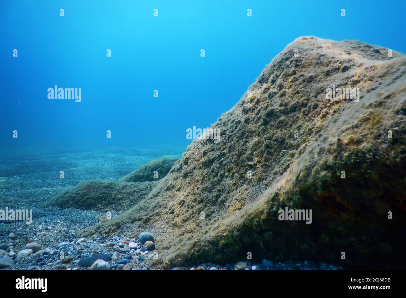 Underwater Rocks and Pebbles on the Seabed Stock Photo - Alamy