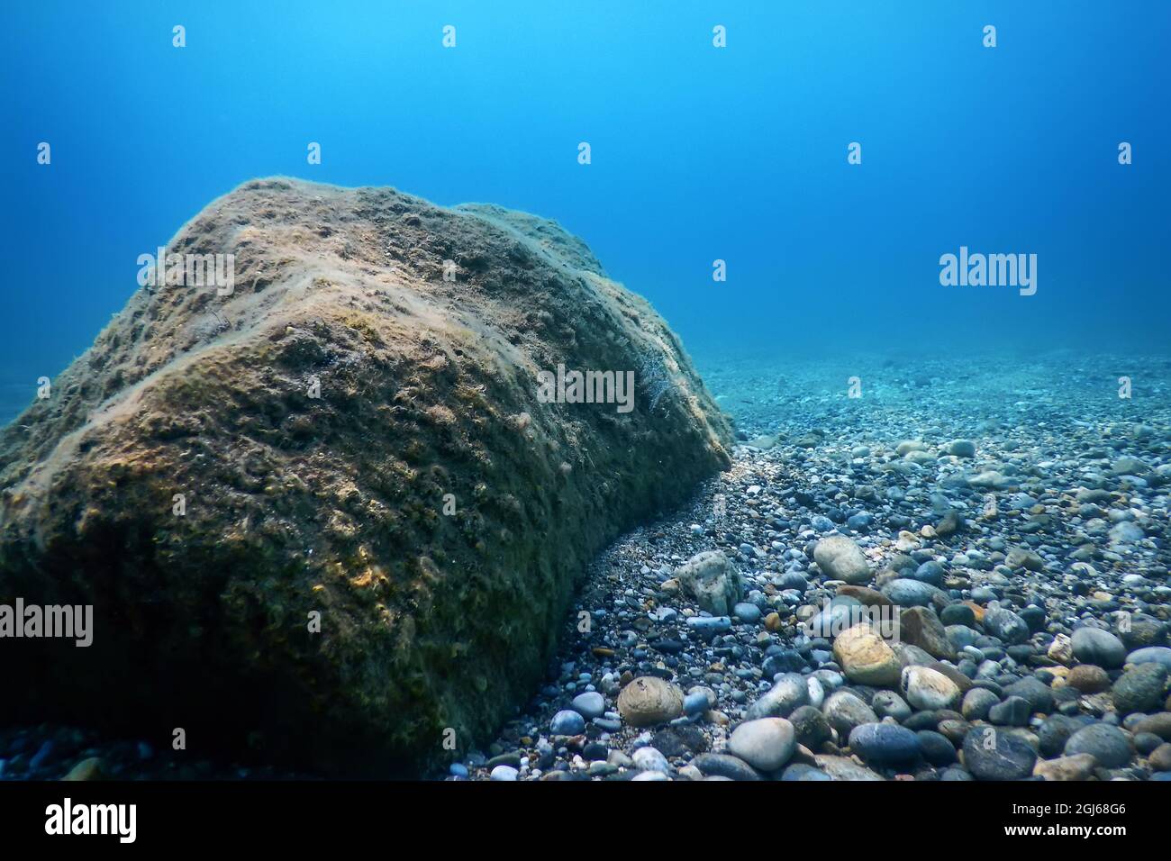 Underwater Rocks and Pebbles on the Seabed Stock Photo - Alamy