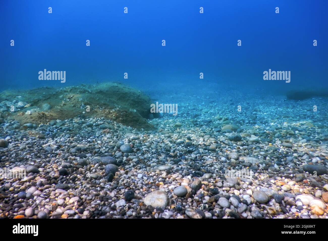 Underwater Rocks and Pebbles on the Seabed Stock Photo - Alamy